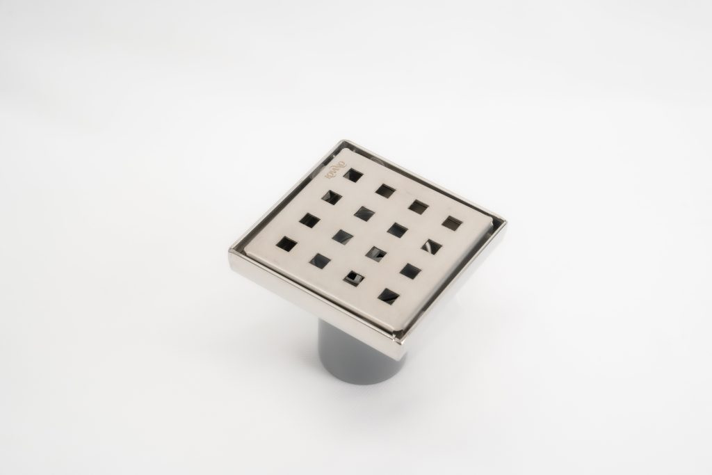 Square drain with vertical outlet - Squares - Lovano Egypt